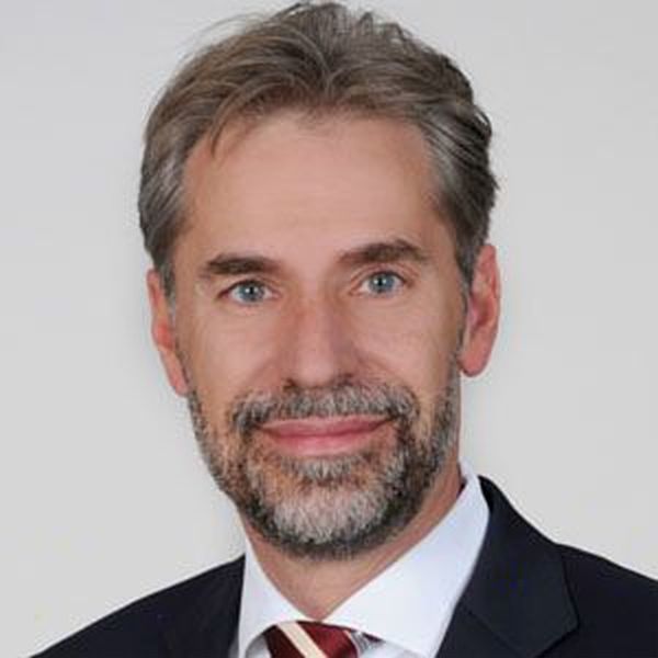 Dr. Jens Neitzel - Partner für TMC - Technology, Media & Communications ...