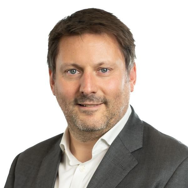 Stuart Tait | Partner | Banking & Finance | CMS UK