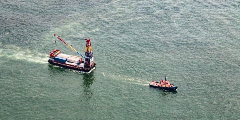 CMS asesora a Boluda Towage en la compra de Resolve Salvage and Fire